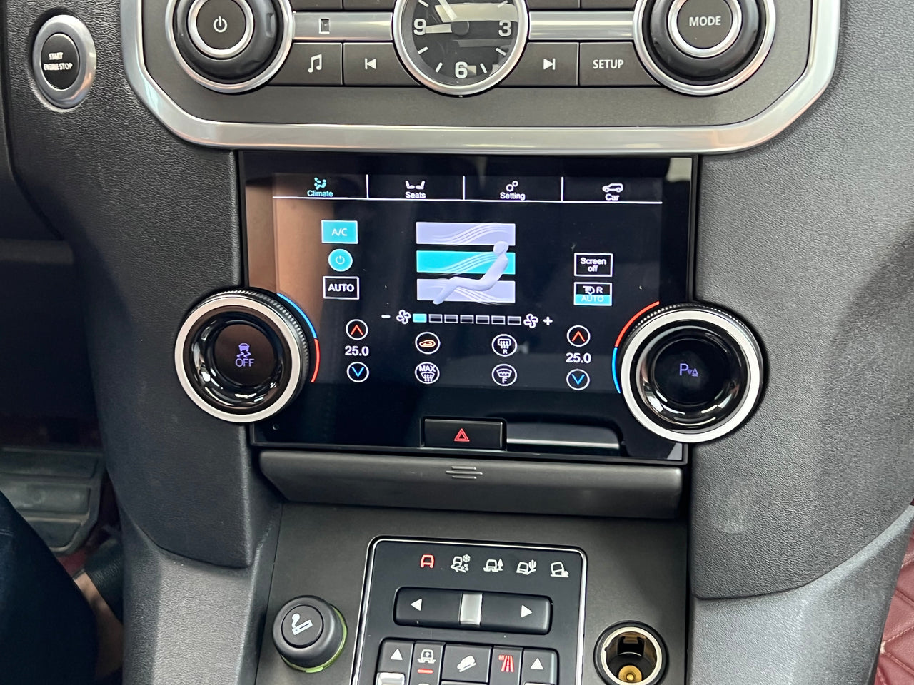 Climate Screen AC Upgrade for the Discovery 4 :) – Victorious Automotive